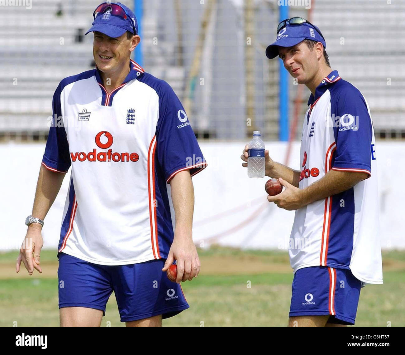 Ashley Giles England Training Stock Photo - Alamy