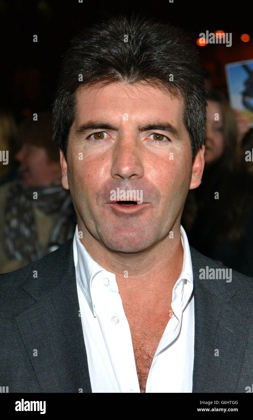 Pop idol judge simon cowell hi-res stock photography and images - Alamy