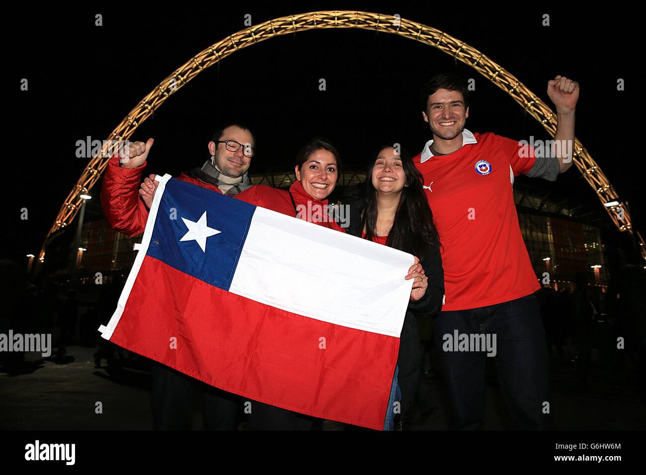 Chile fans outside wembley stadium hi-res stock photography and images ...