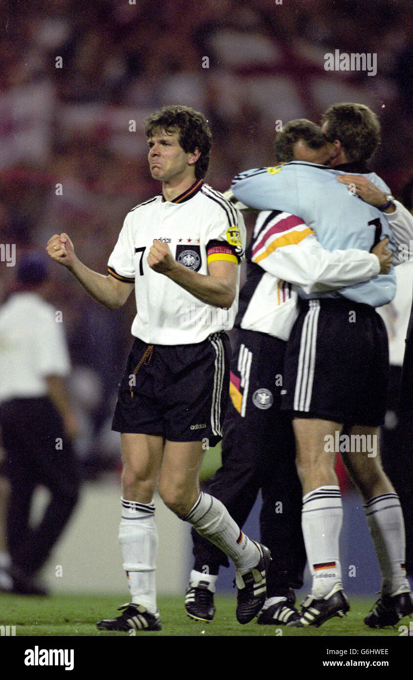 Euro 96 england v germany hi-res stock photography and images - Alamy