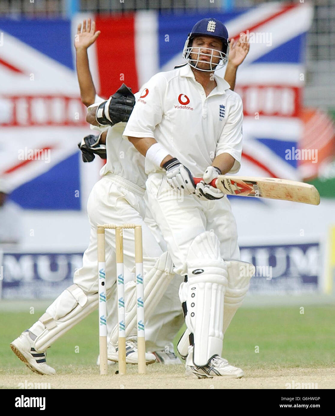 Sport cricket action stadium mark butcher hi-res stock photography and ...