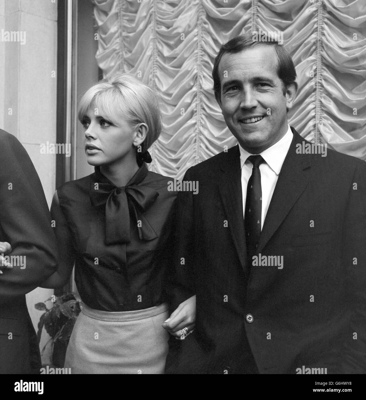 Swedish actress singer britt ekland with actor ian hi-res stock ...