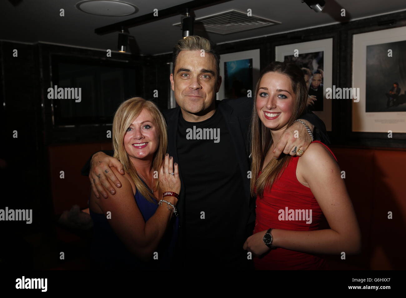 News showbiz williams hi-res stock photography and images - Alamy