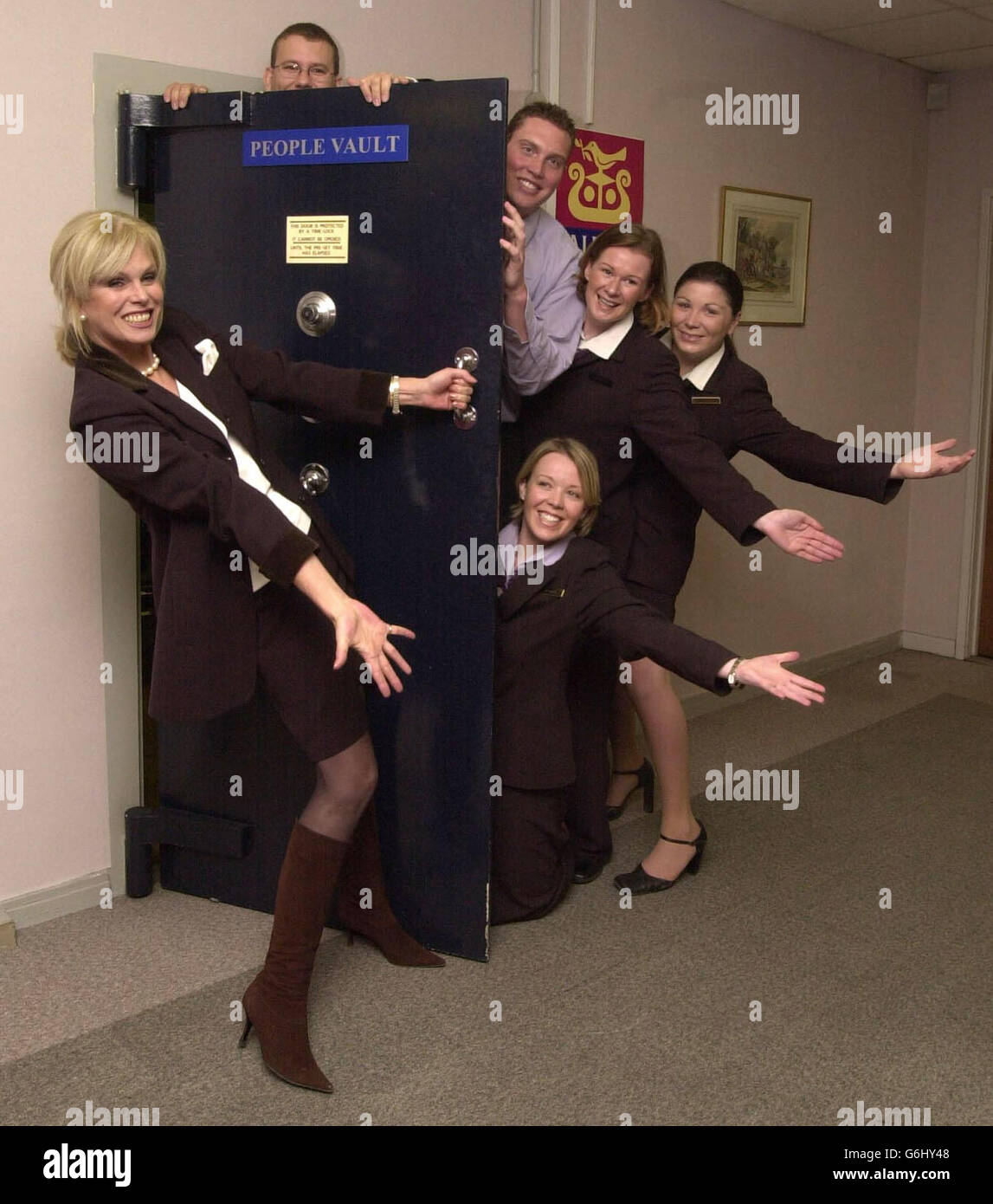 Actress Joanna Lumley (left) launches 'Investors in People' Week 2003 ...