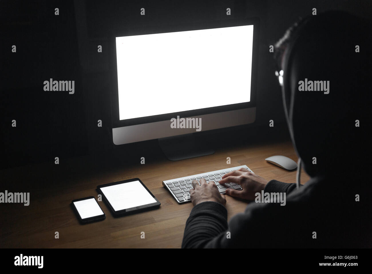 Man computer danger back view hi-res stock photography and images - Alamy