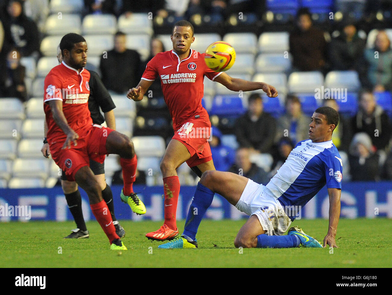 Charlton Athletic's Jordan Cousins and Birmingham City's Tom Adeyemi ...