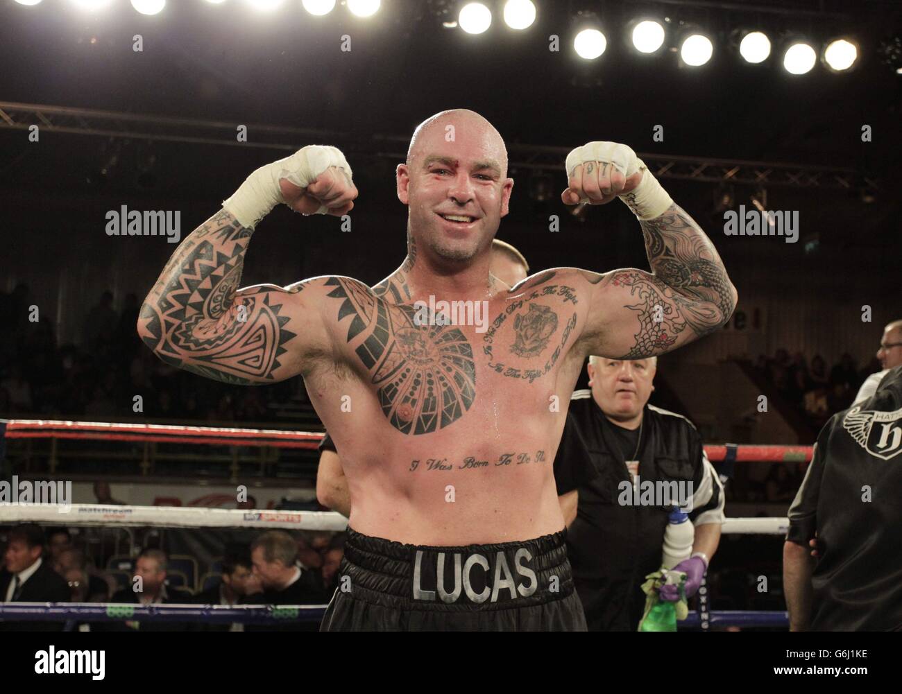 Australia's Lucas Browne celebrates defeating Sheffield's Richard ...
