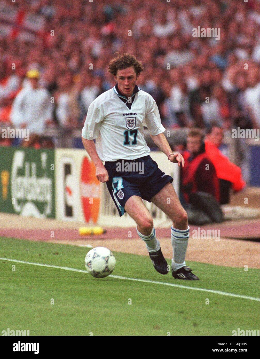 Soccer - Euro 96 - Group A - England v Netherlands - Wembley Stadium ...