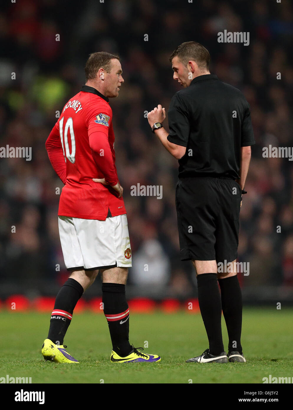 Michael oliver arsenal hi-res stock photography and images - Alamy