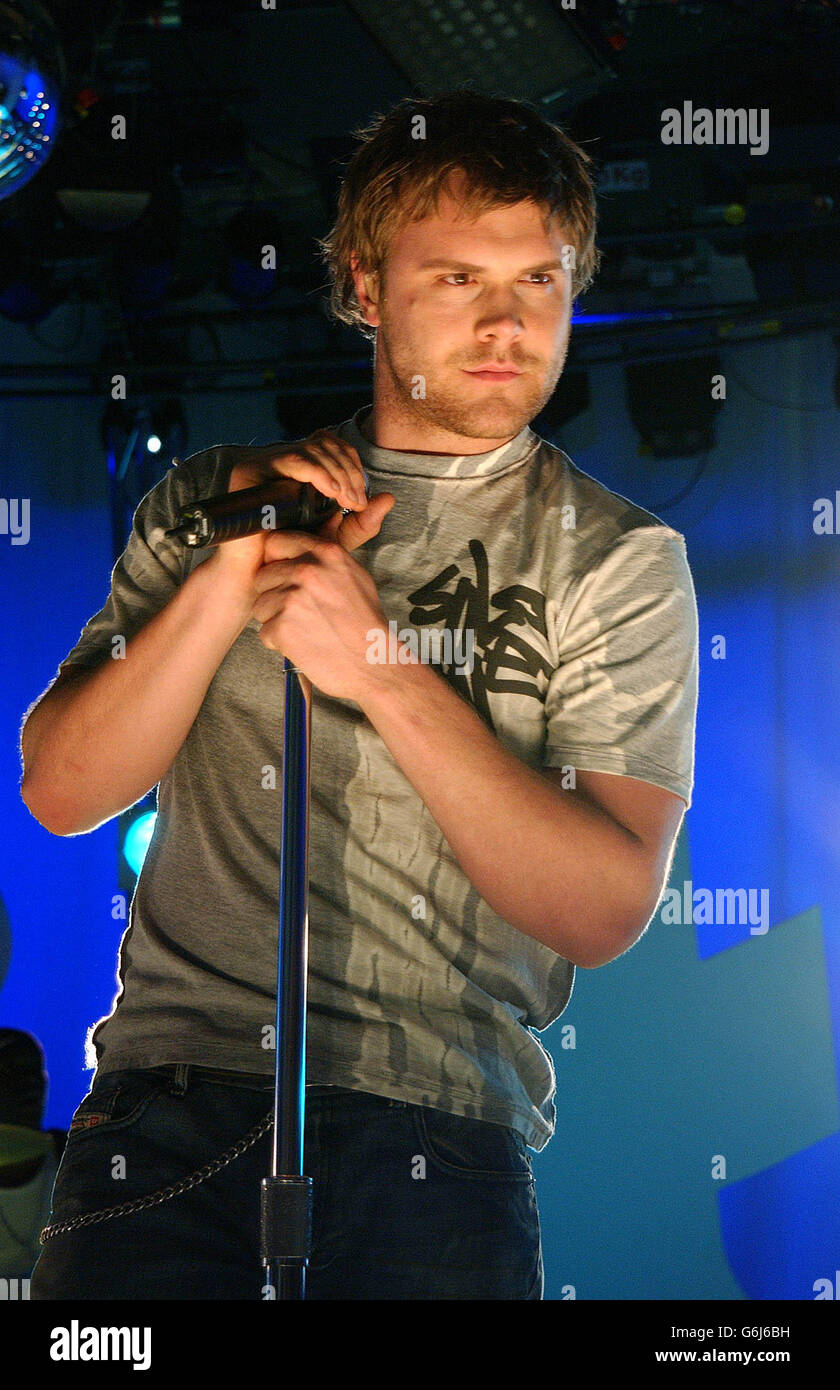 MTV TRL Daniel Bedingfield. Daniel Bedingfield during his appearance on ...