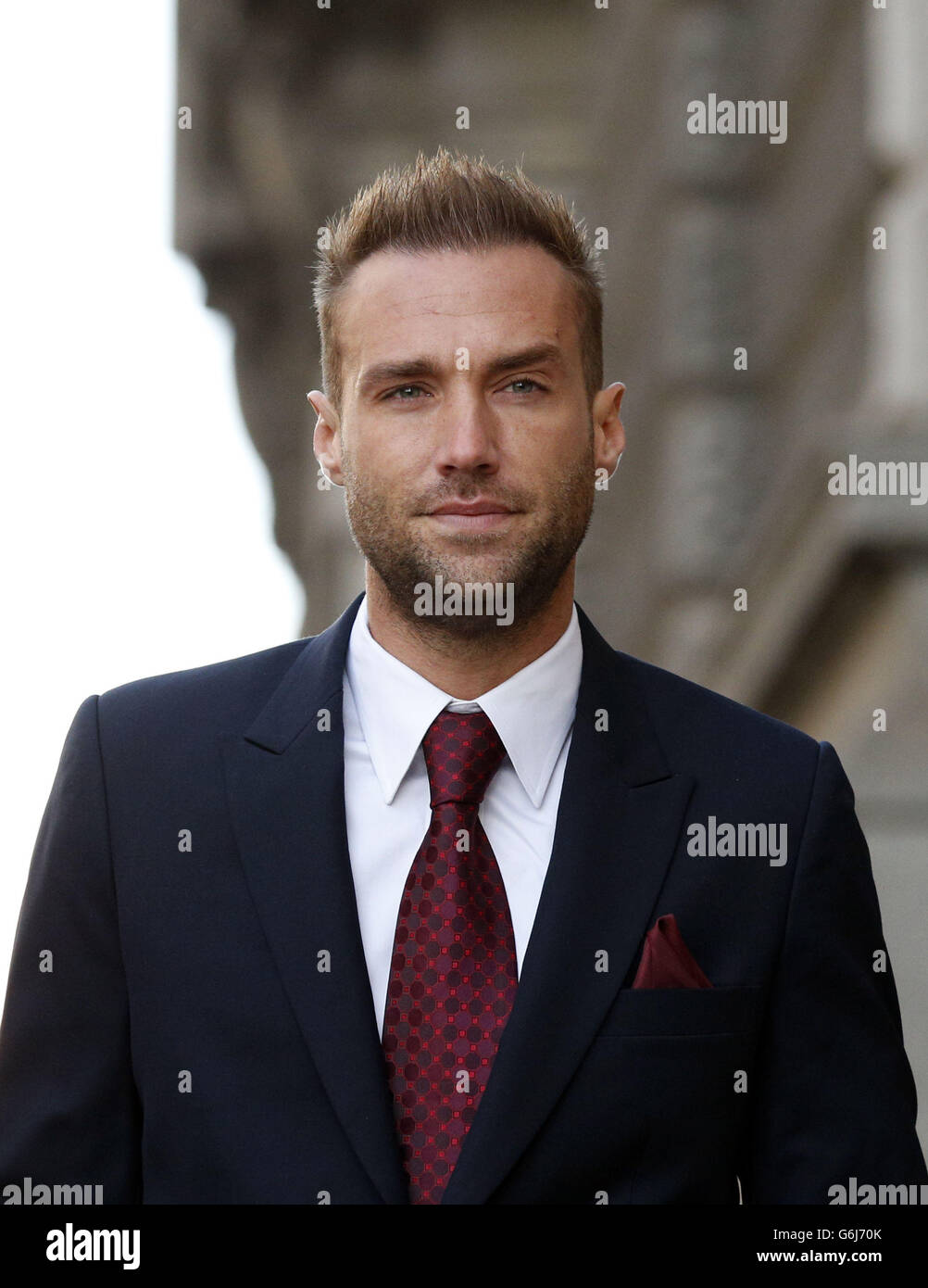 Calum Best arrives at the Old Bailey as the phone hacking trial ...