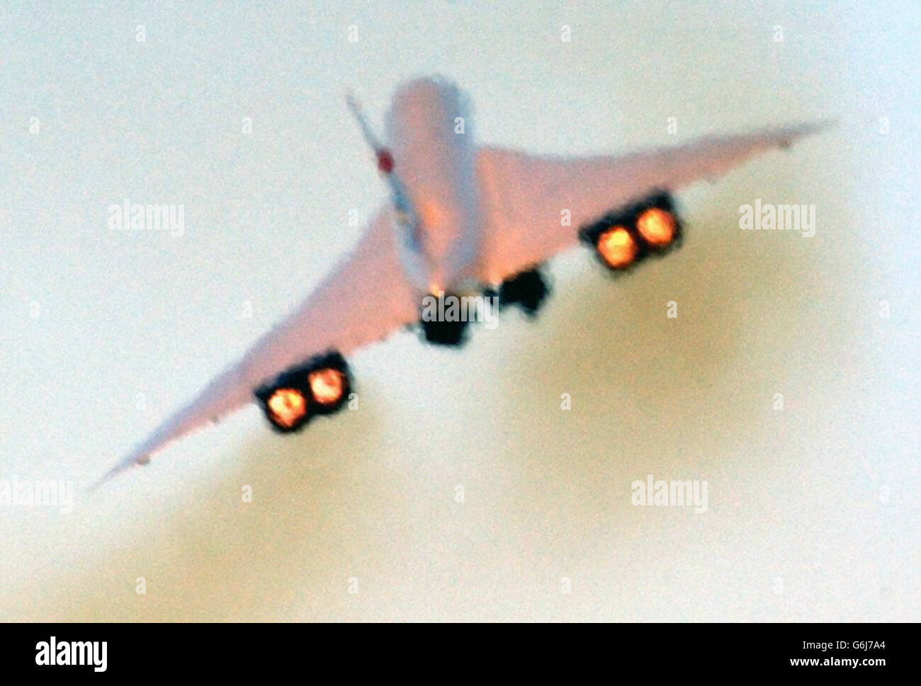 End of era flight hi-res stock photography and images - Alamy