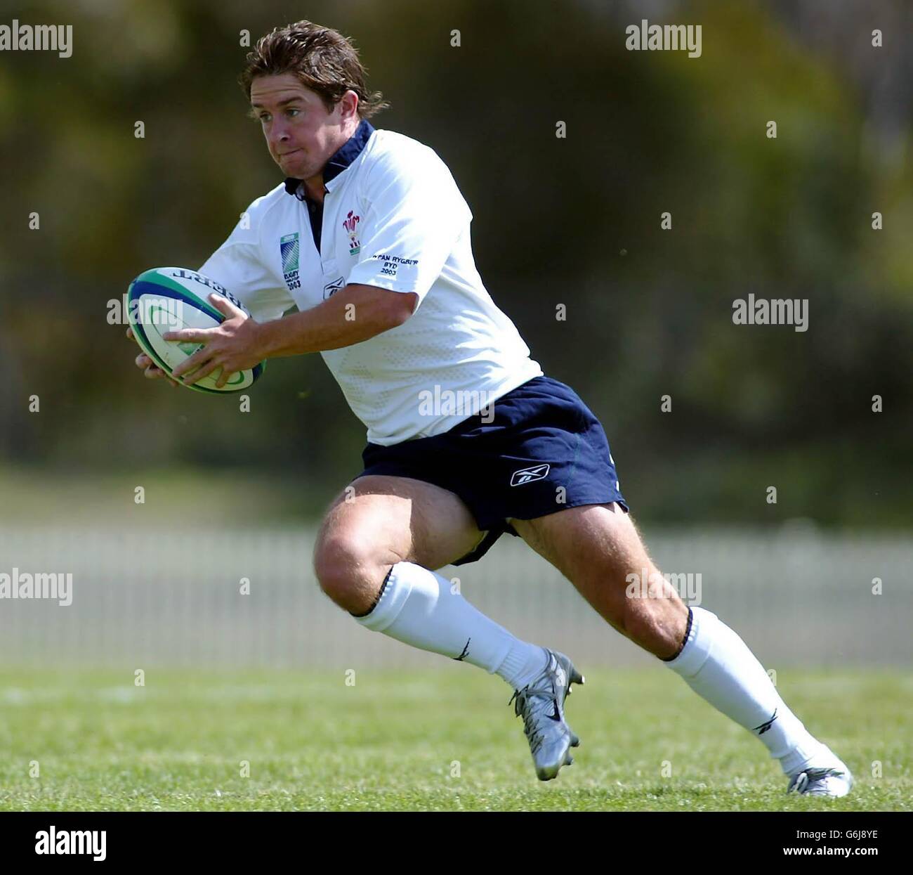 Wales shane williams rugby world cup hi-res stock photography and ...