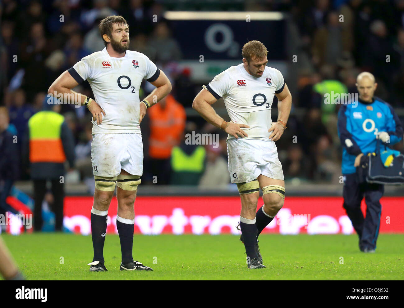 Dejected England players Geoff Parling (left) and Chris Robshaw after ...