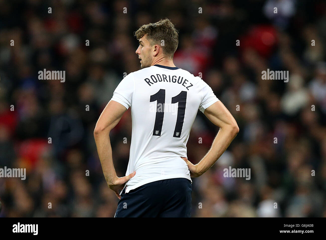 Soccer - International Friendly - England v Chile - Wembley Stadium ...