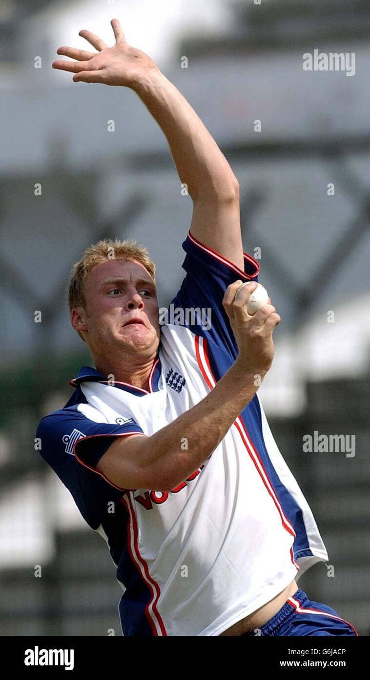 England training session. England's Andrew Flintoff in training, at the ...