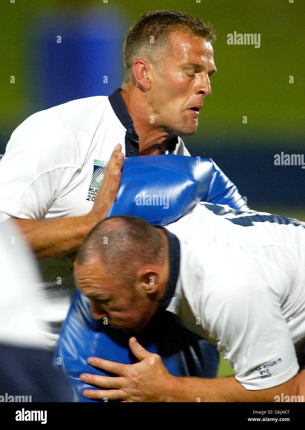Sport rugby union action gareth llewellyn hi-res stock photography and ...