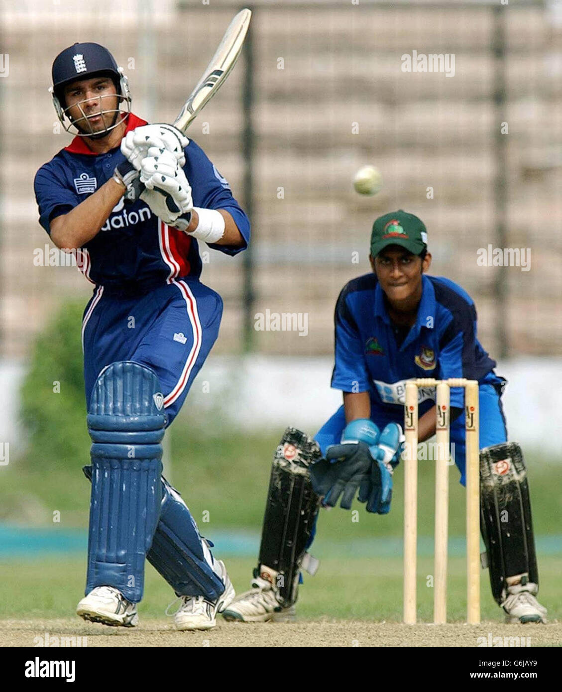 Sport cricket action vikram solanki hi-res stock photography and images ...