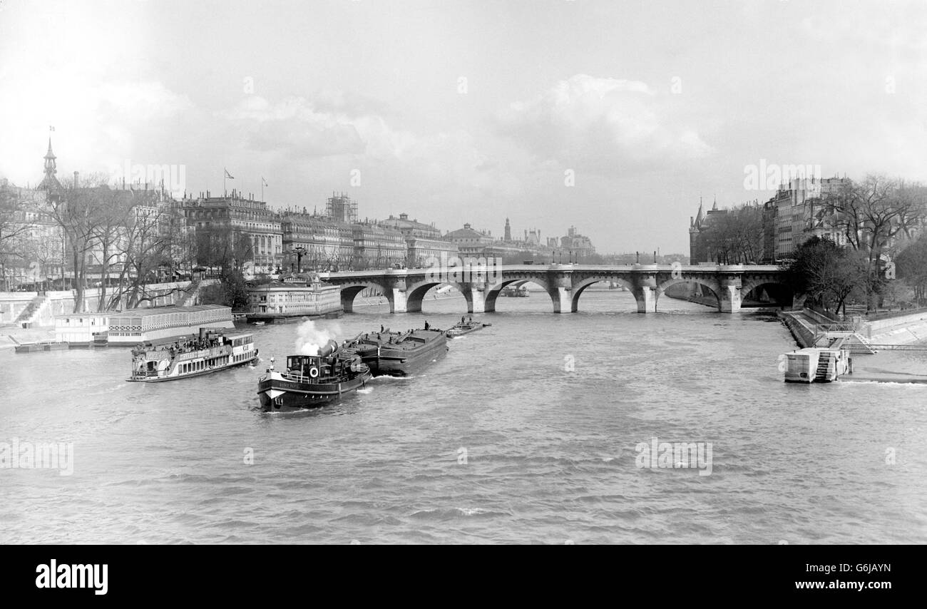 Paris, The Seine. 1912.. Paris, The Seine. 1912 Stock Photo - Alamy