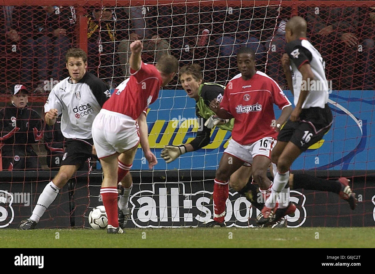Graham Stuart scores Charlton' Athletic's first half opener against ...