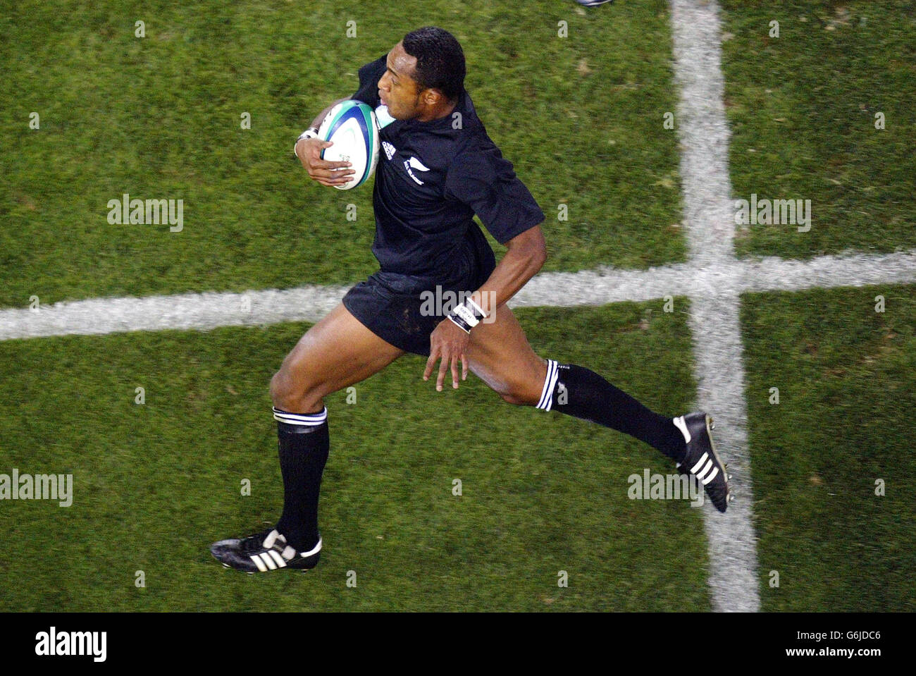 New Zealand winger Joe Rokocoko in action during thier 29-9 victory ...