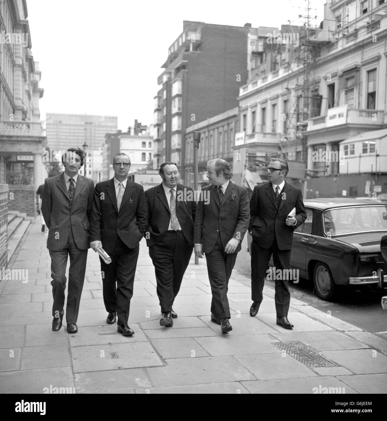 Austin currie gerry fitt hi-res stock photography and images - Alamy