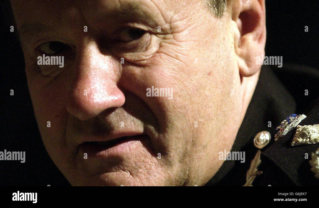 Chatrooms hi-res stock photography and images - Alamy