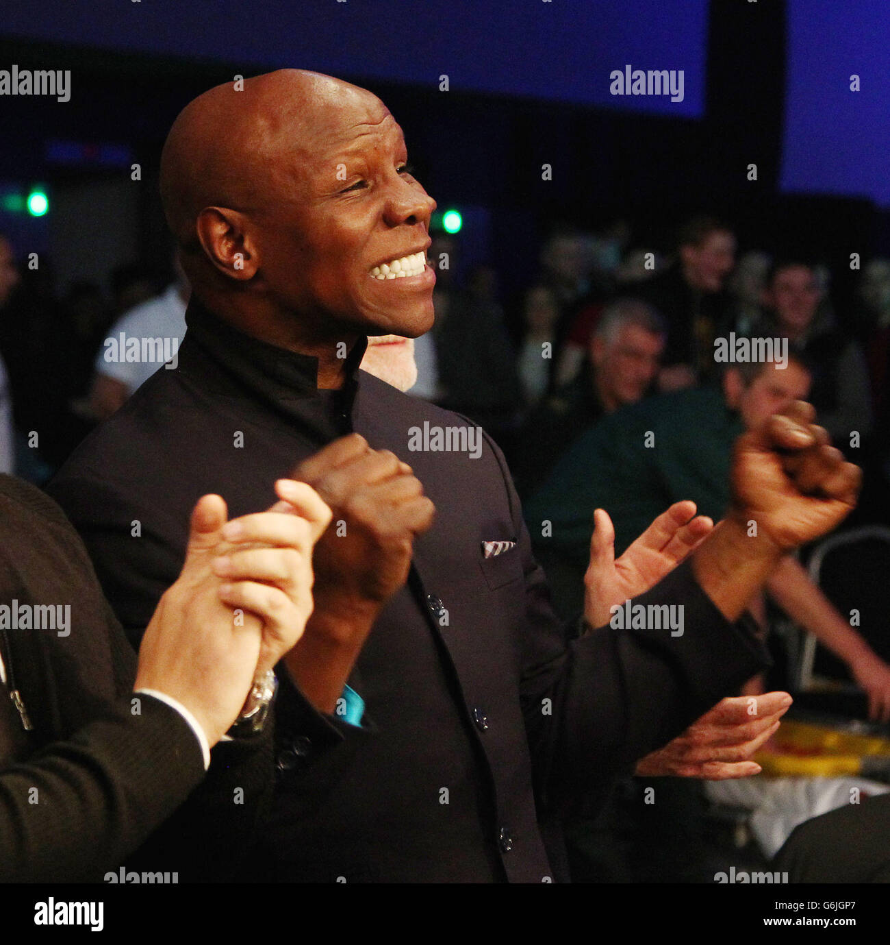 Boxing glow at bluewater hi-res stock photography and images - Alamy