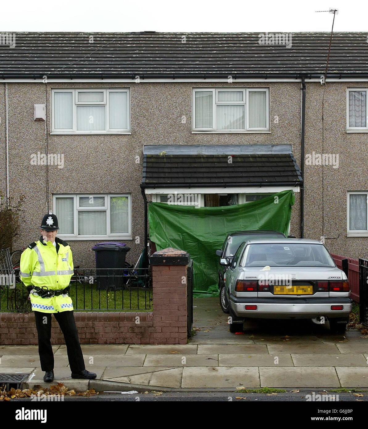 Police officer family members in hi-res stock photography and images ...