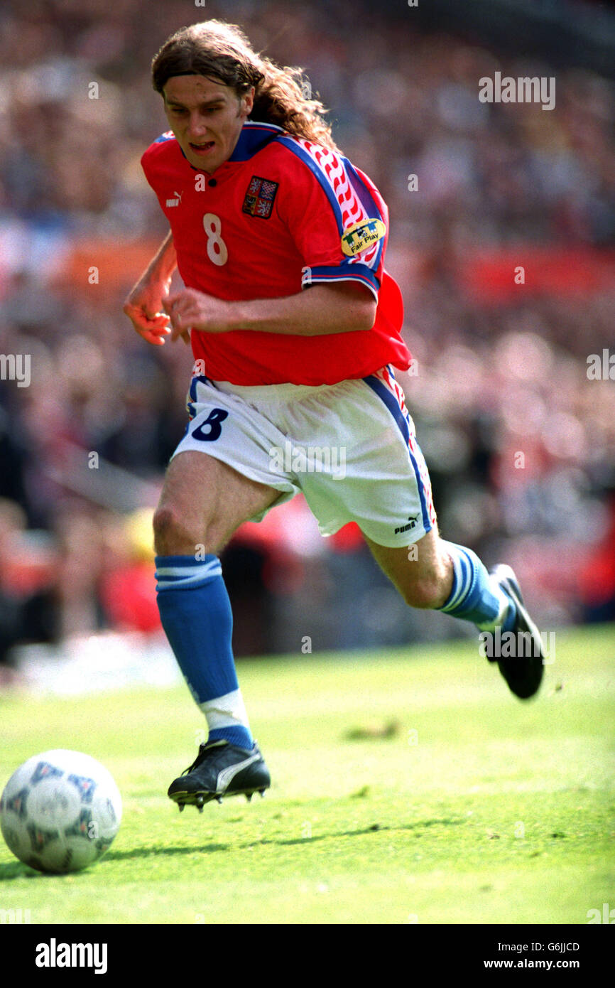 Soccer - Euro 96 Semi Final - France v Czech Republic Stock Photo - Alamy
