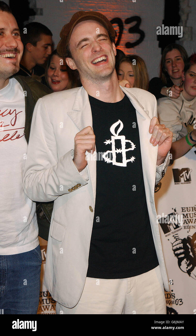 Travis lead singer Fran Healy arrives for the MTV Europe Music Awards ...