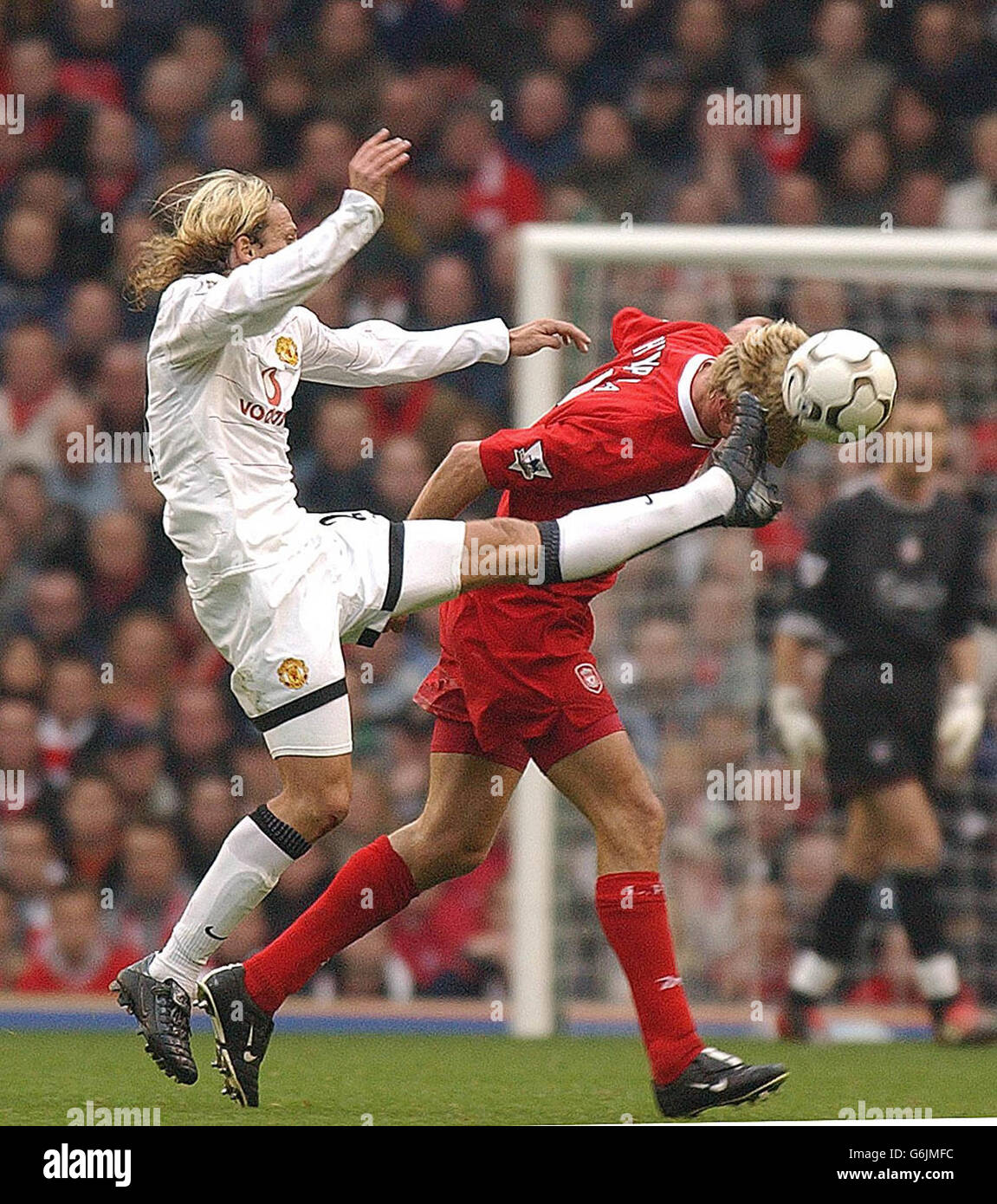Forlan liverpool hi-res stock photography and images - Alamy