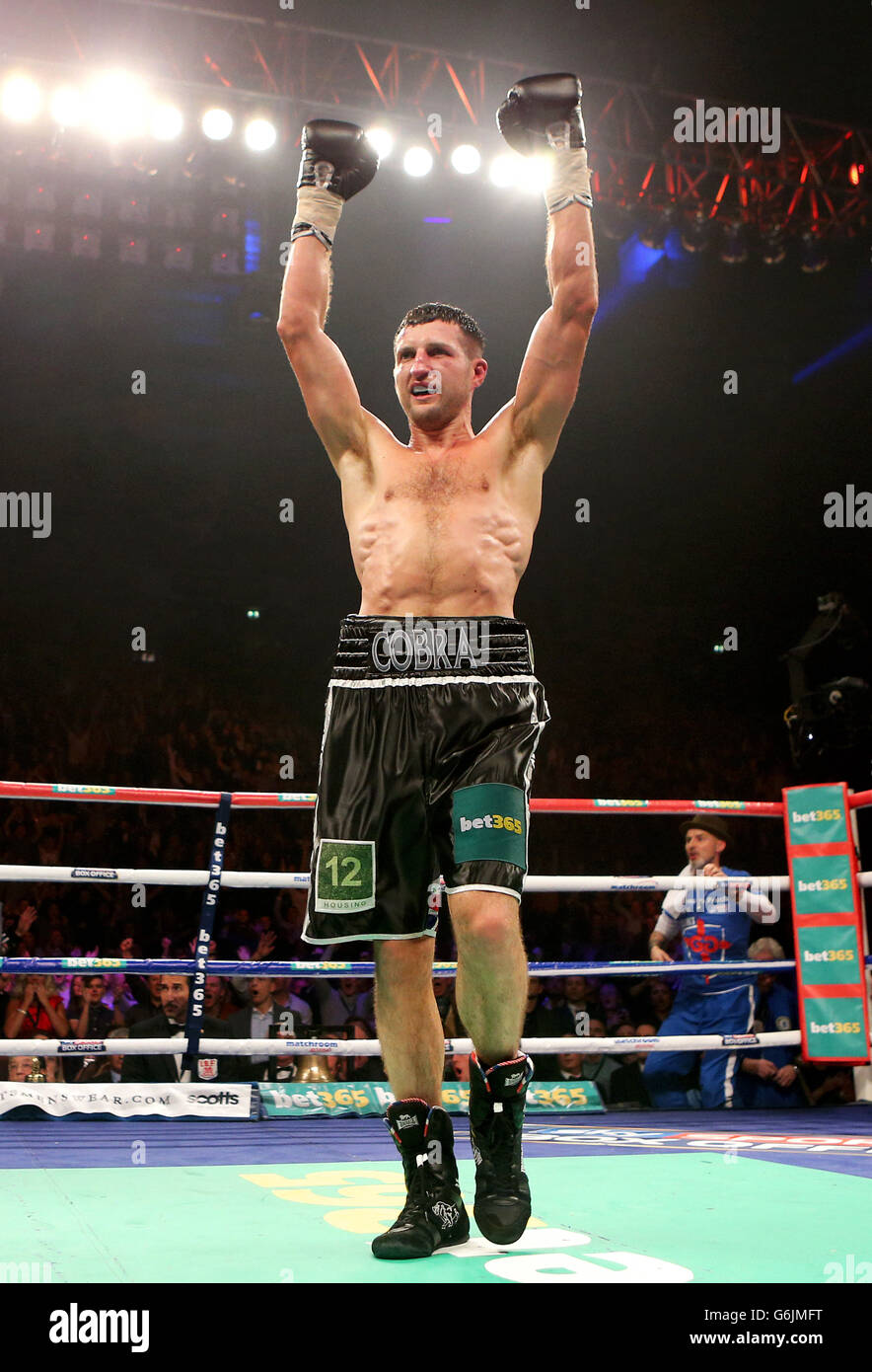 Boxing - WBA and IBF Super Middleweight Title - Carl Froch v George ...
