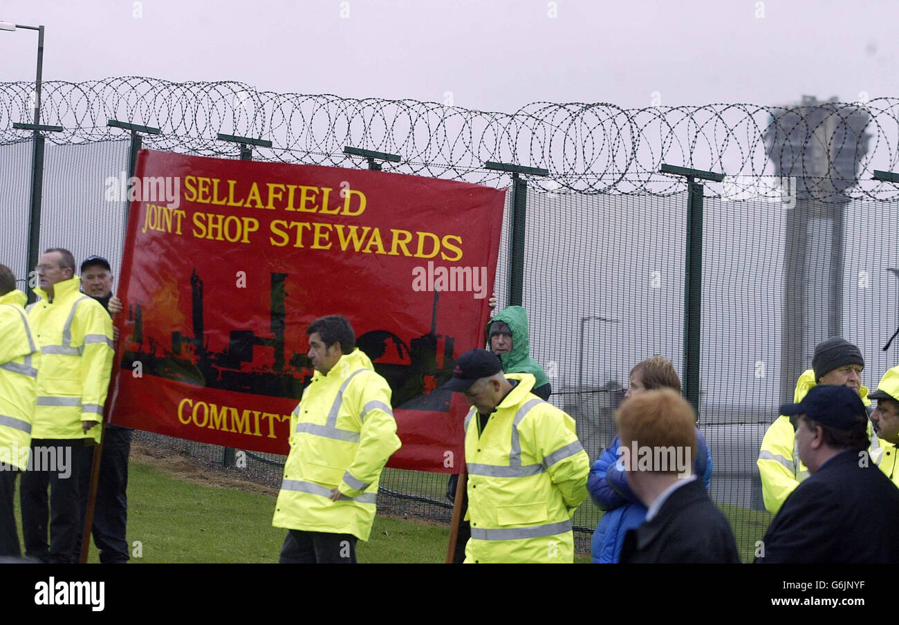 Stepping on stage hi-res stock photography and images - Alamy