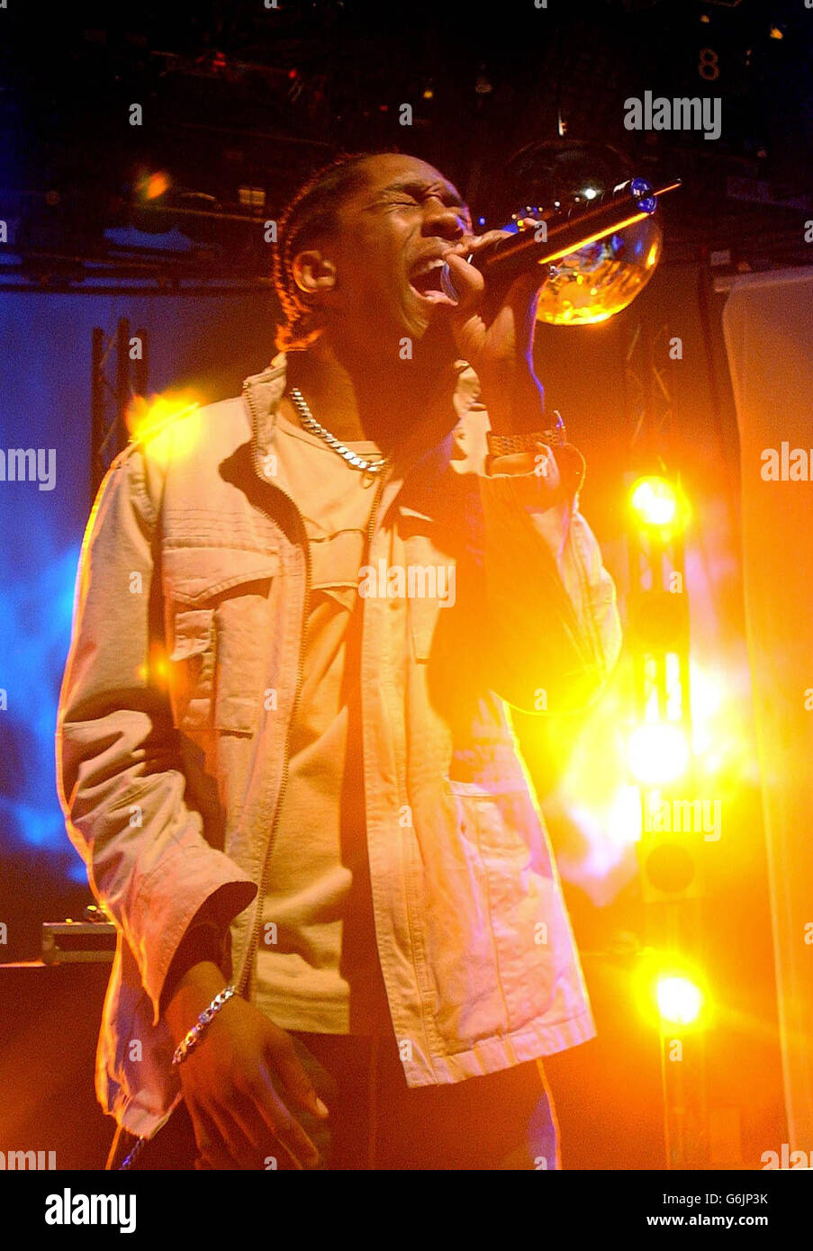 Singer Lemar during his guest appearance on MTV's TRL UK at the MTV ...