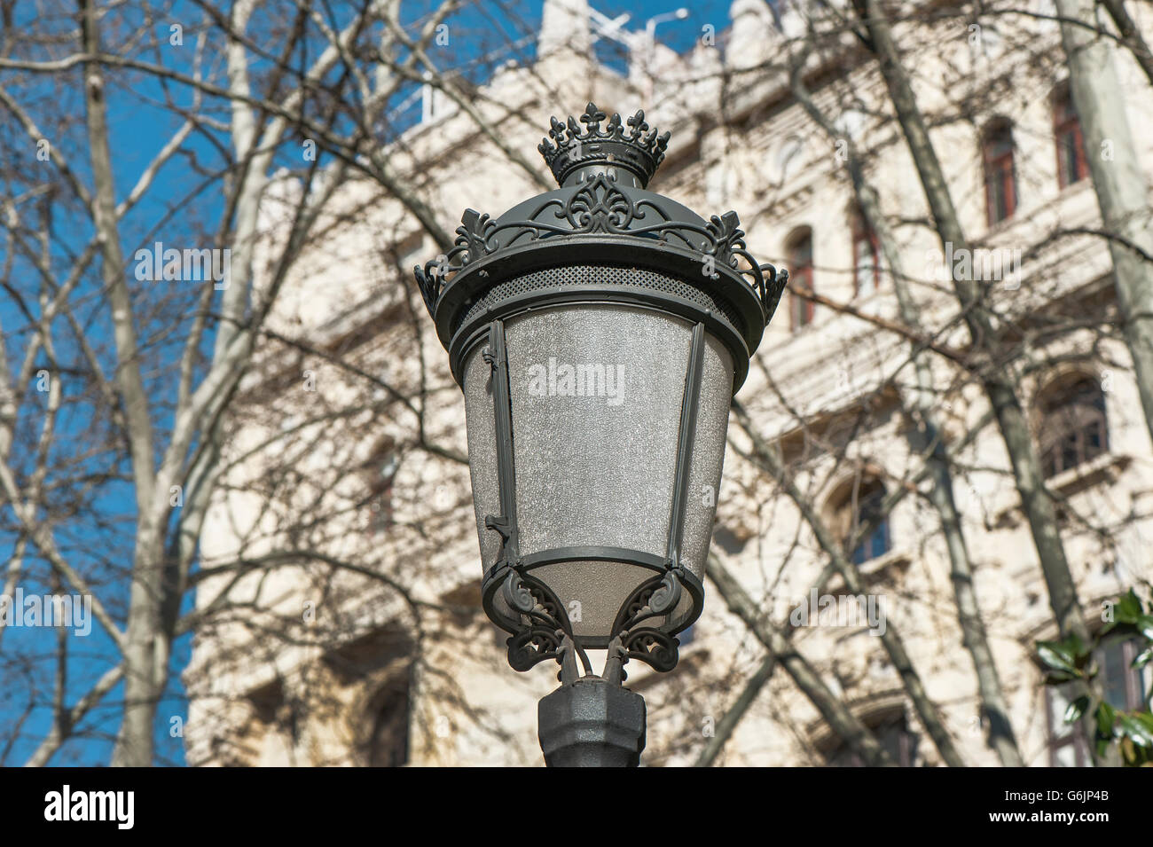 Street lamp with design hi-res stock photography and images - Alamy