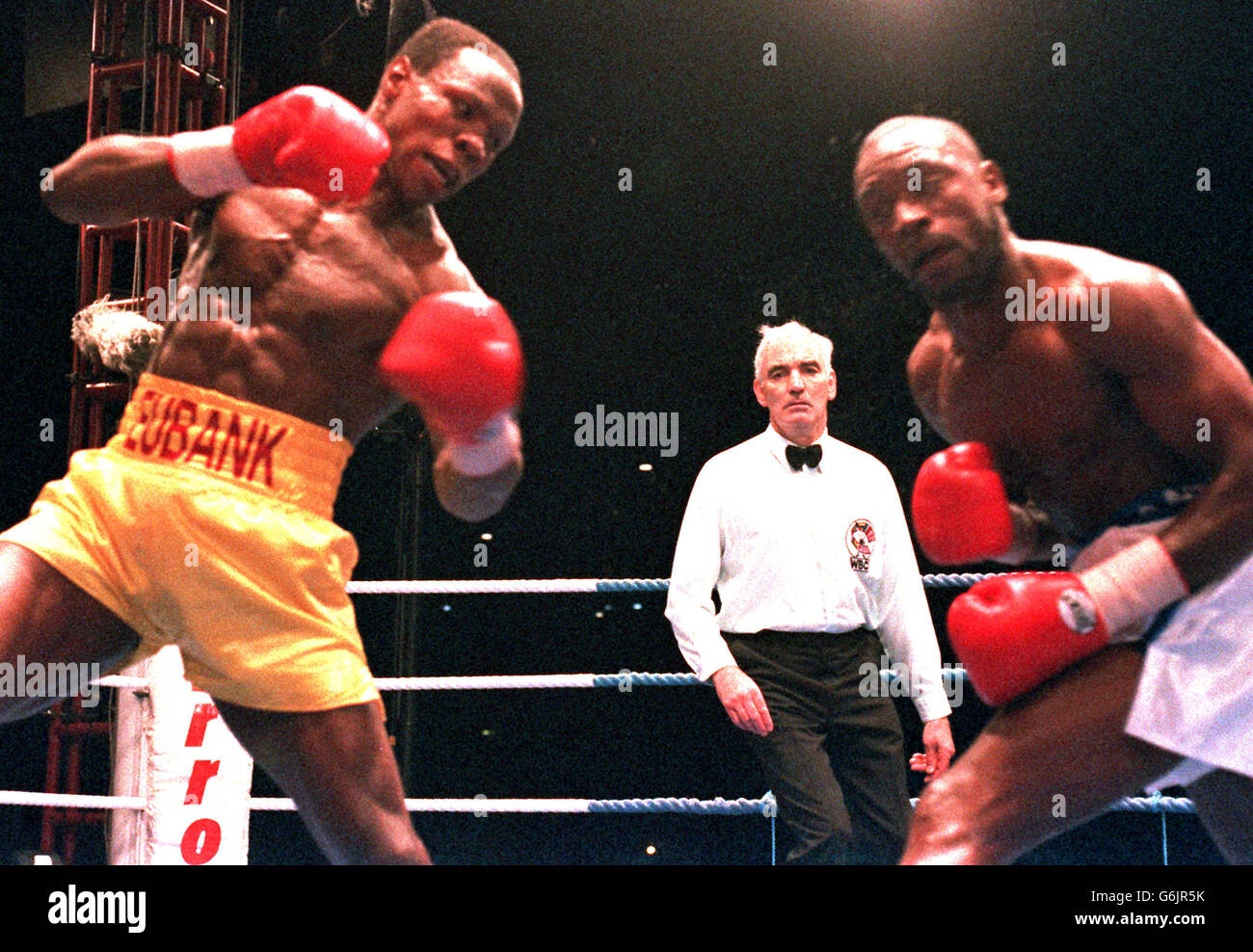 Boxing - WBC & WBO Super Middleweight - Chris Eubank v Nigel Benn - Old ...