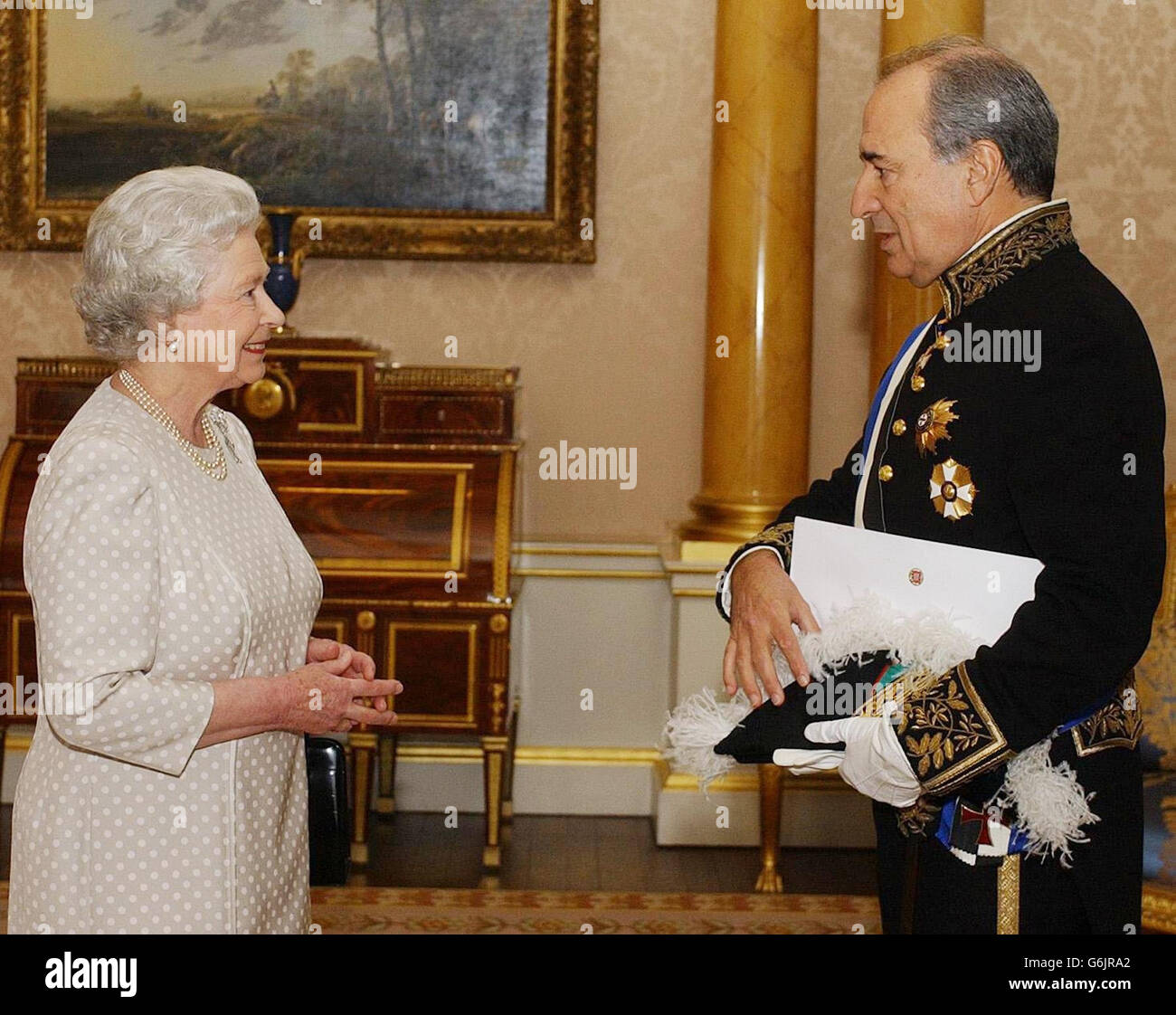 Britain's Queen Elizabeth II Stock Photo - Alamy