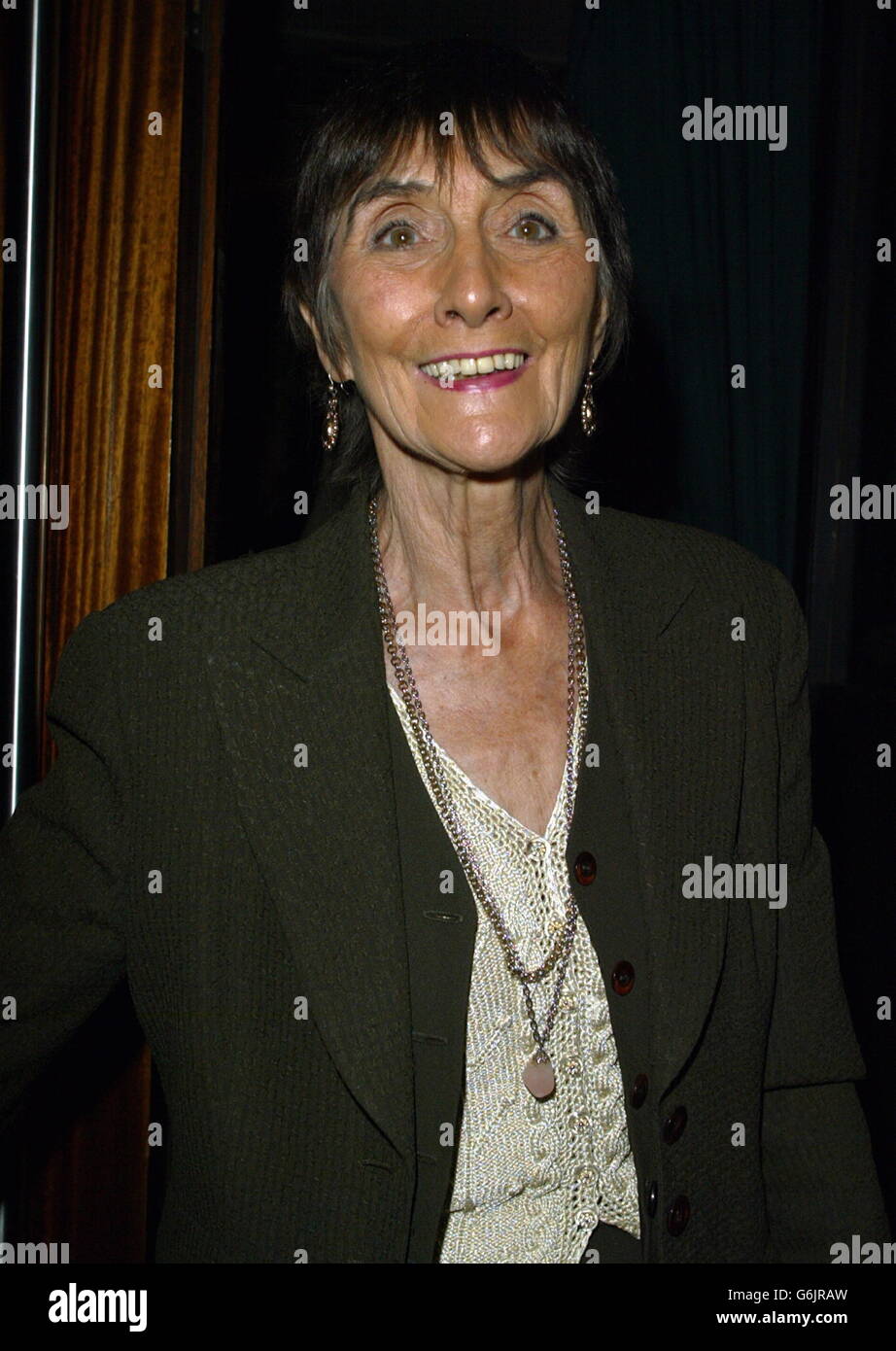 Actress june brown hi-res stock photography and images - Alamy