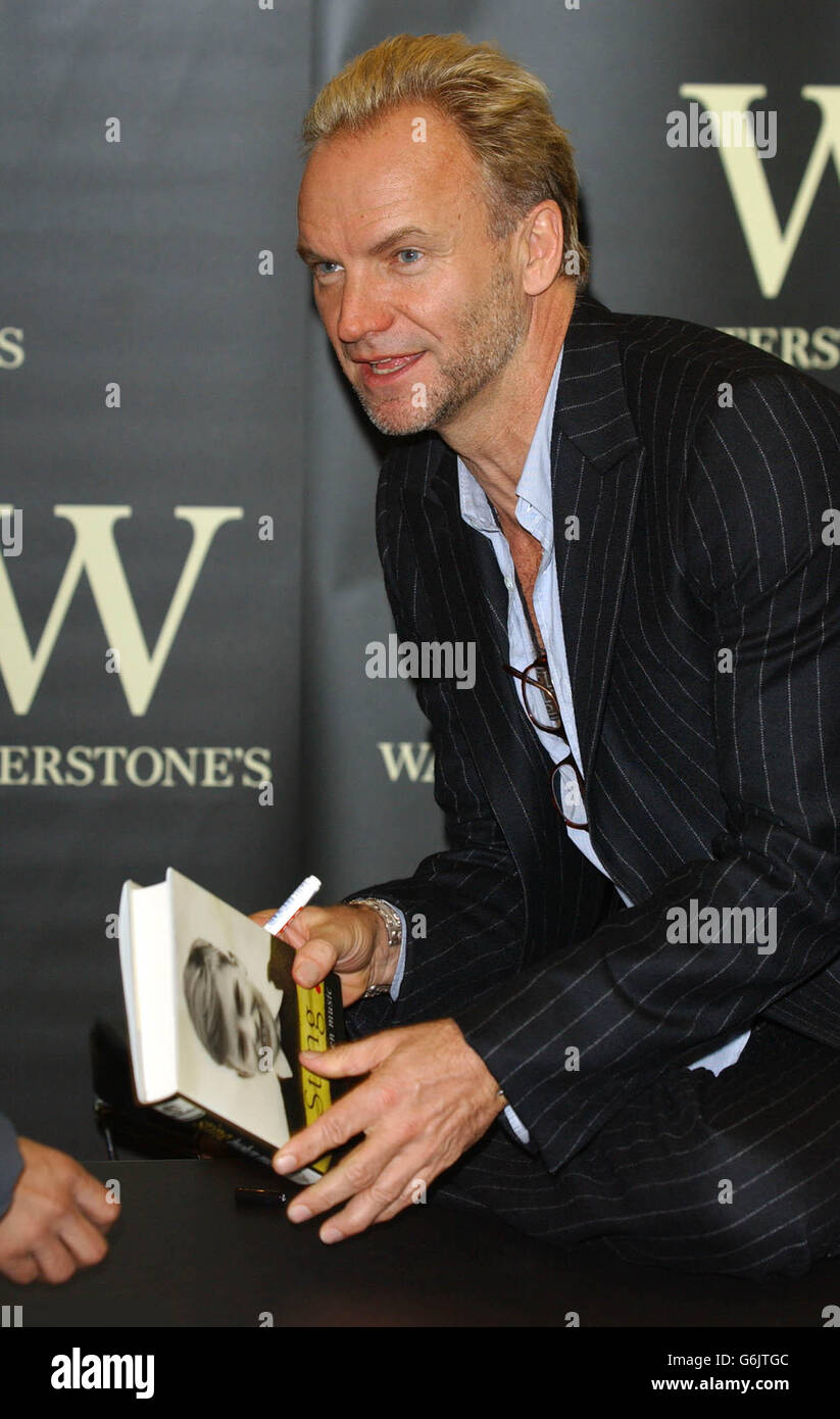 Sting Autobiography 'Broken Music' Stock Photo - Alamy