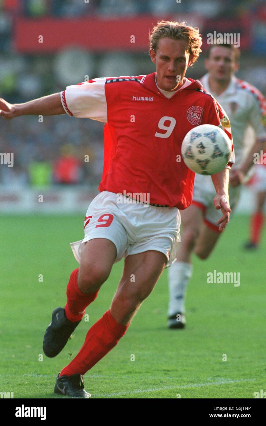 Soccer. Euro 96. Croatia v Denmark Stock Photo - Alamy