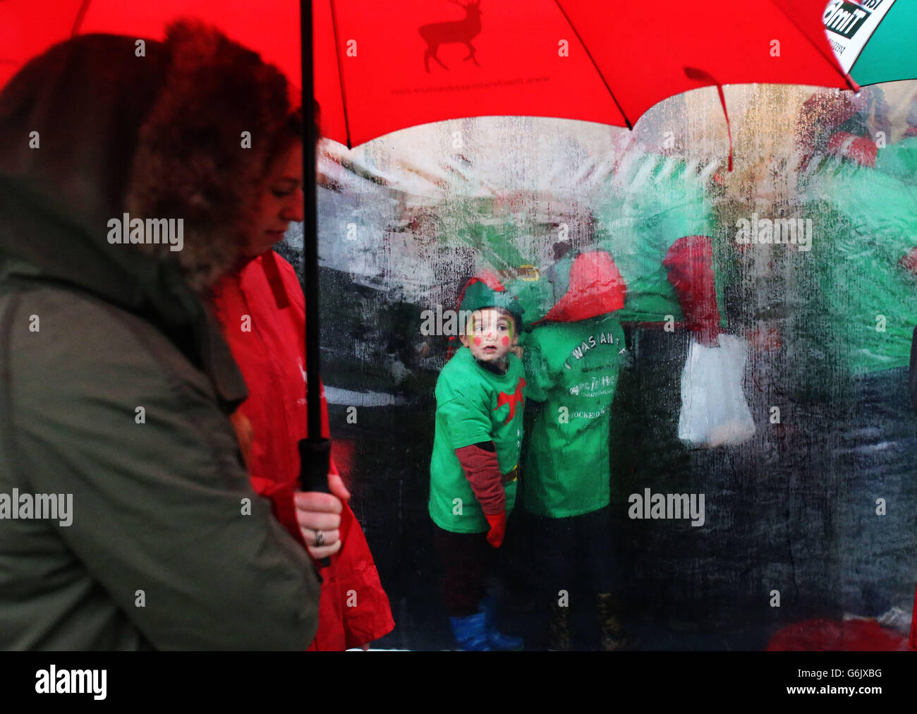 News social elves hi-res stock photography and images - Alamy