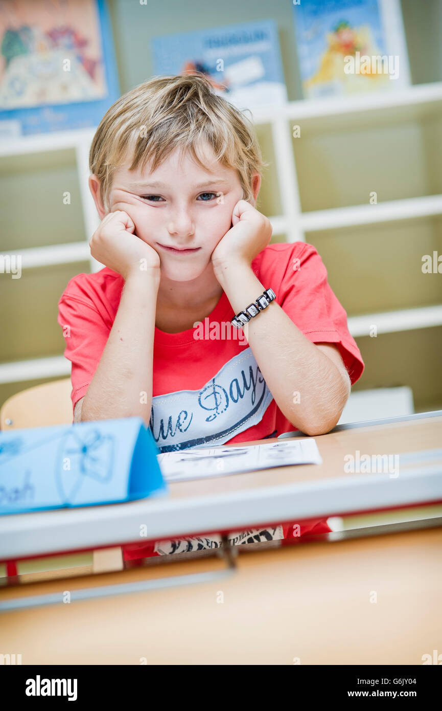 Primary student leaning on hi-res stock photography and images - Alamy
