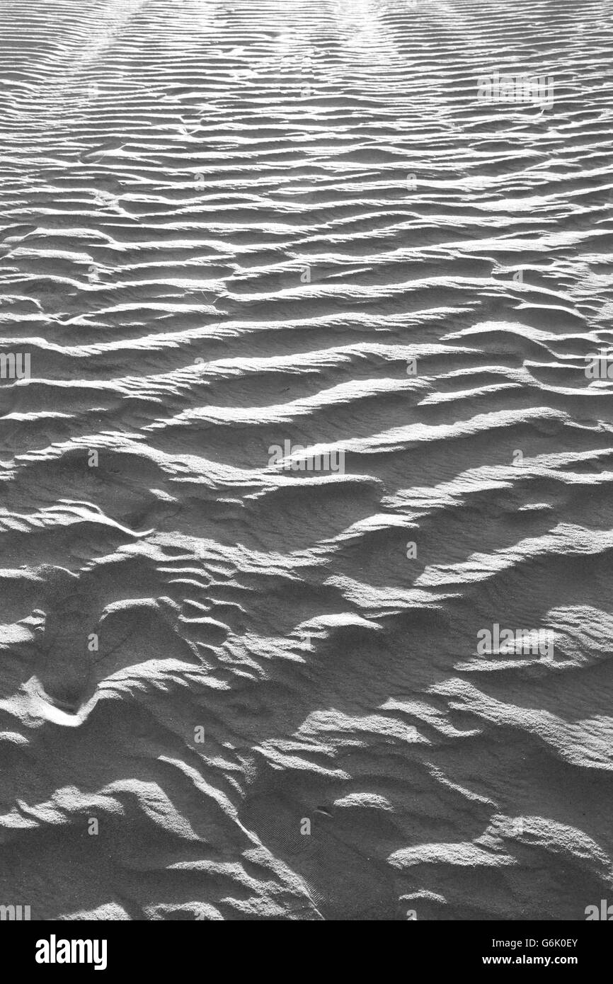 abstract texture line wave in oman the old desert and the empty quarter ...