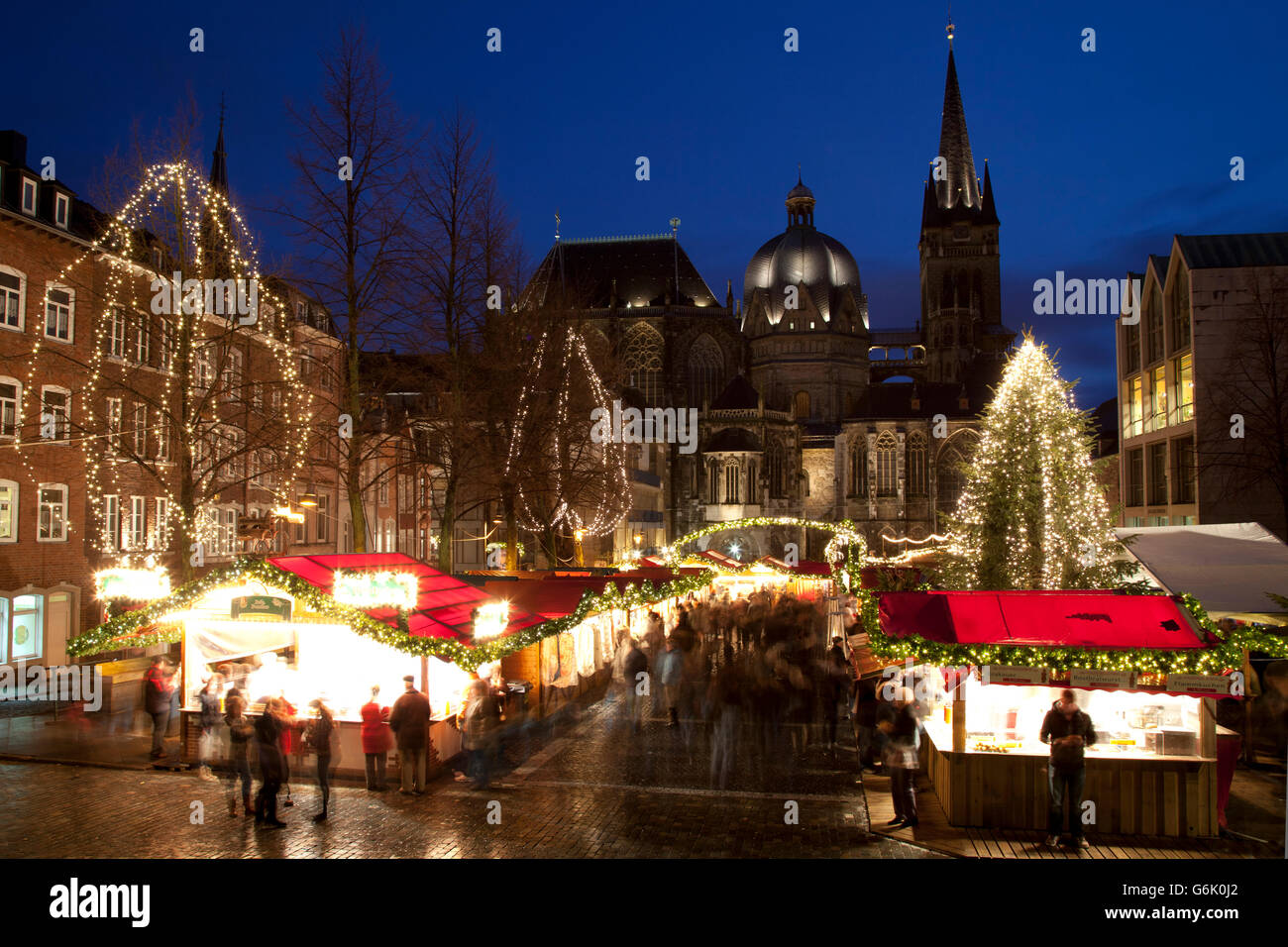 Aachen Christmas market and City Hall at night, Aachen, North Rhine ...