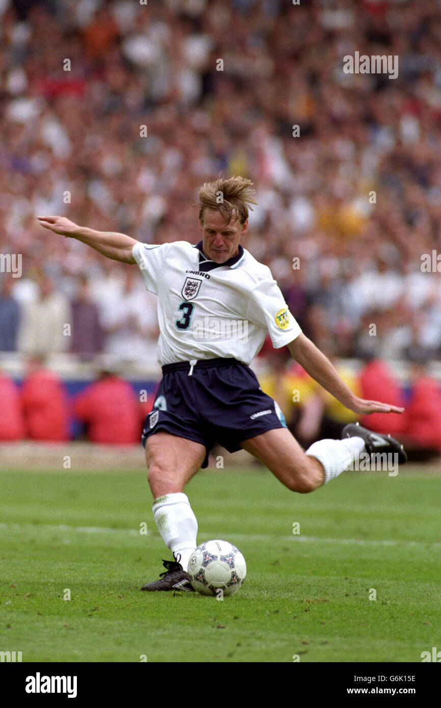 Soccer - Euro 96 - Quarter Final - England v Spain Stock Photo - Alamy