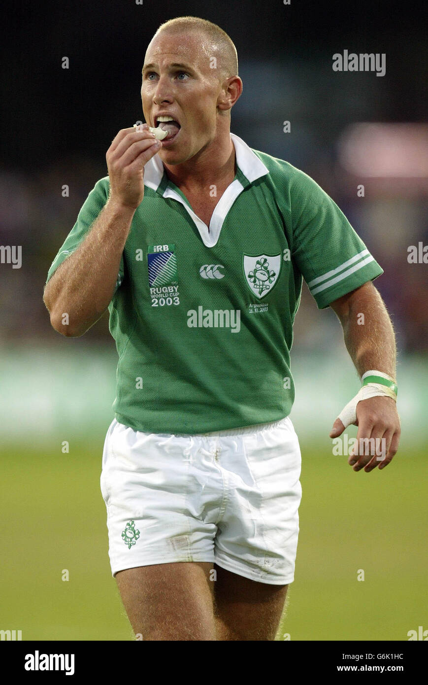 Length 15 16 hi-res stock photography and images - Alamy