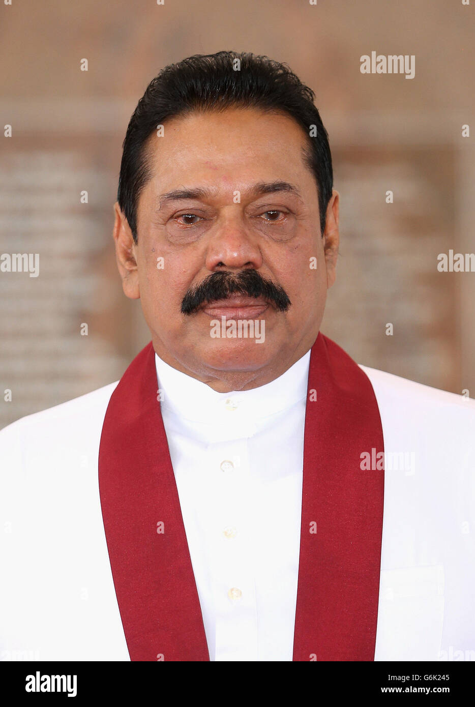 Mahinda rajapaksa hi-res stock photography and images - Alamy