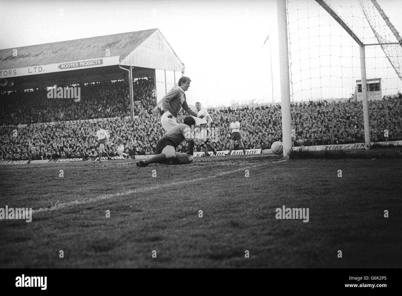 Second v Black and White Stock Photos & Images - Alamy