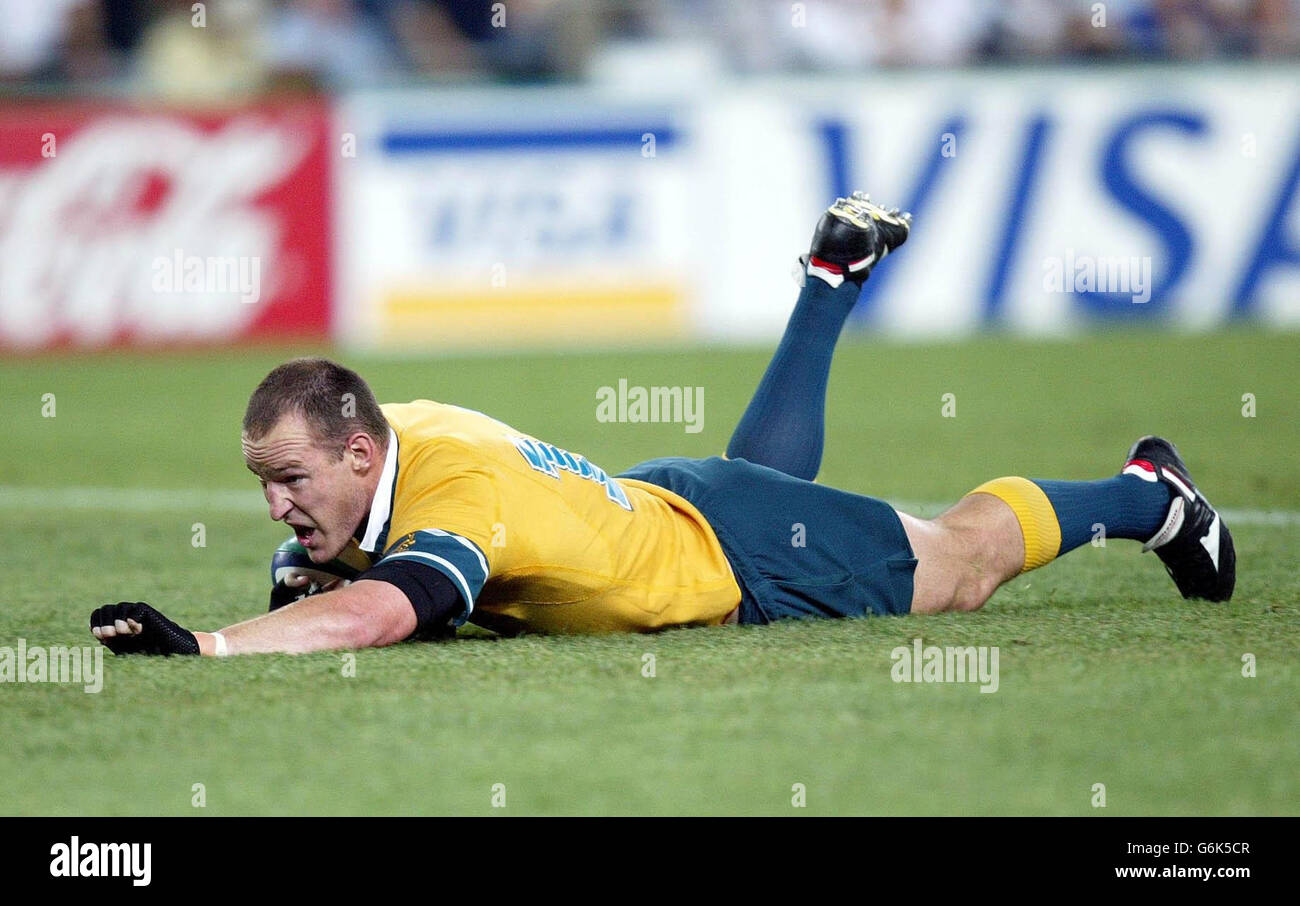 Stirling Mortlock celebrates as he scorea for Australia against New ...